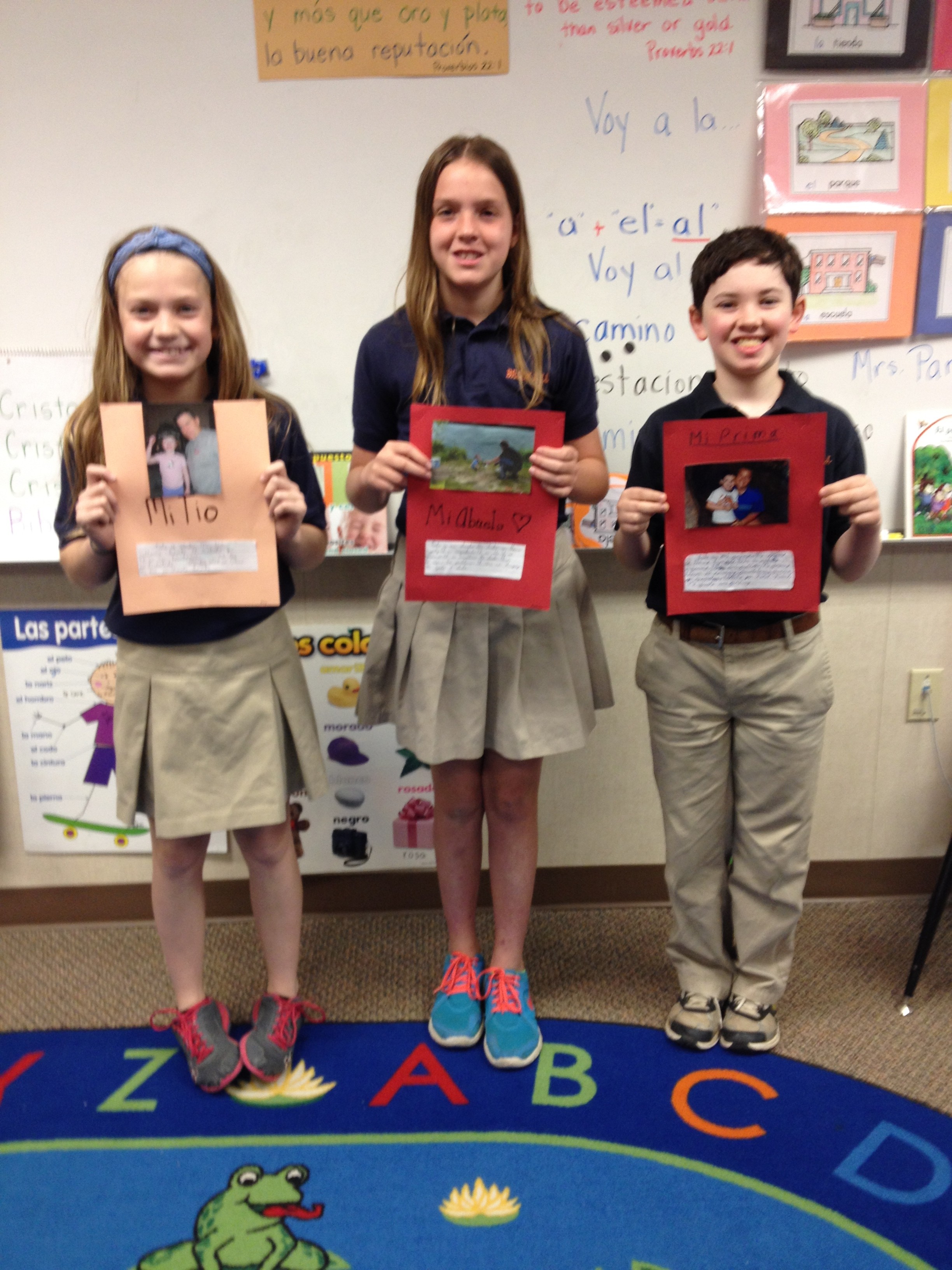 Lower School Fifth Grade Spanish Lesson - The Brook Hill School