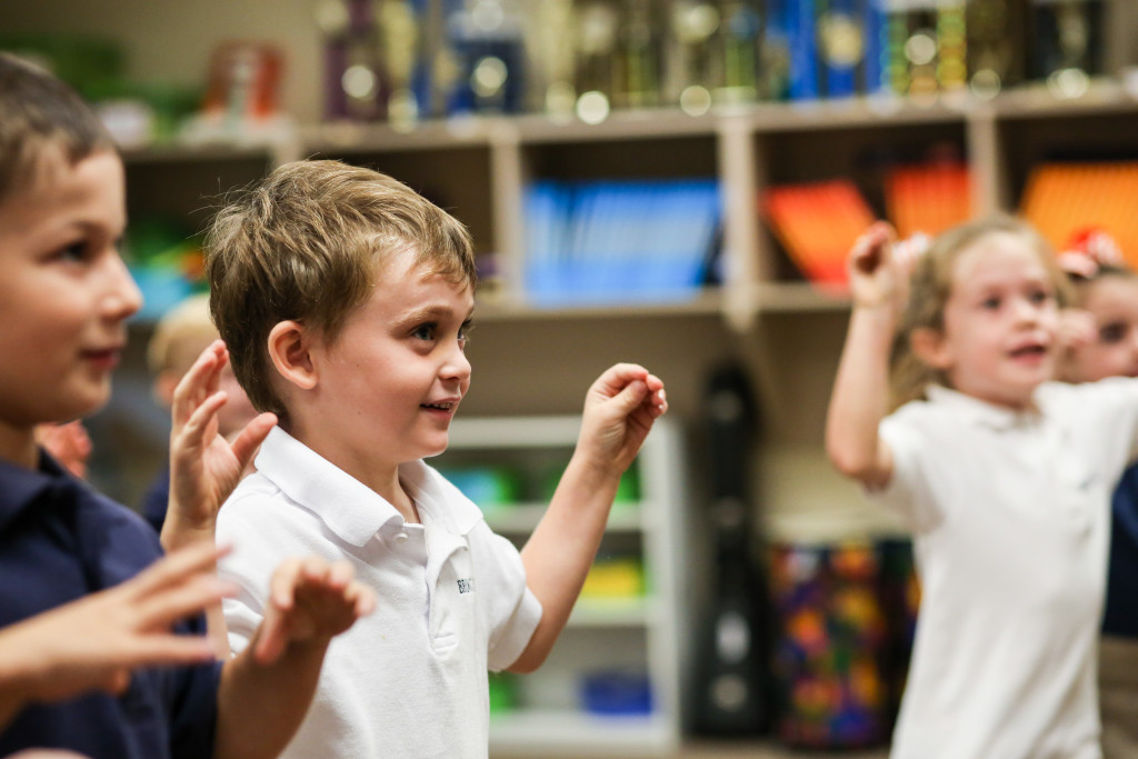 Kindergarten Chicken Dance - The Brook Hill School