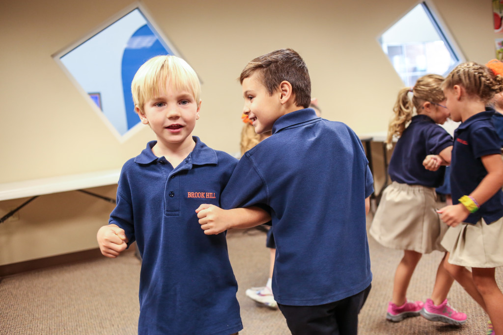 Kindergarten Chicken Dance - The Brook Hill School