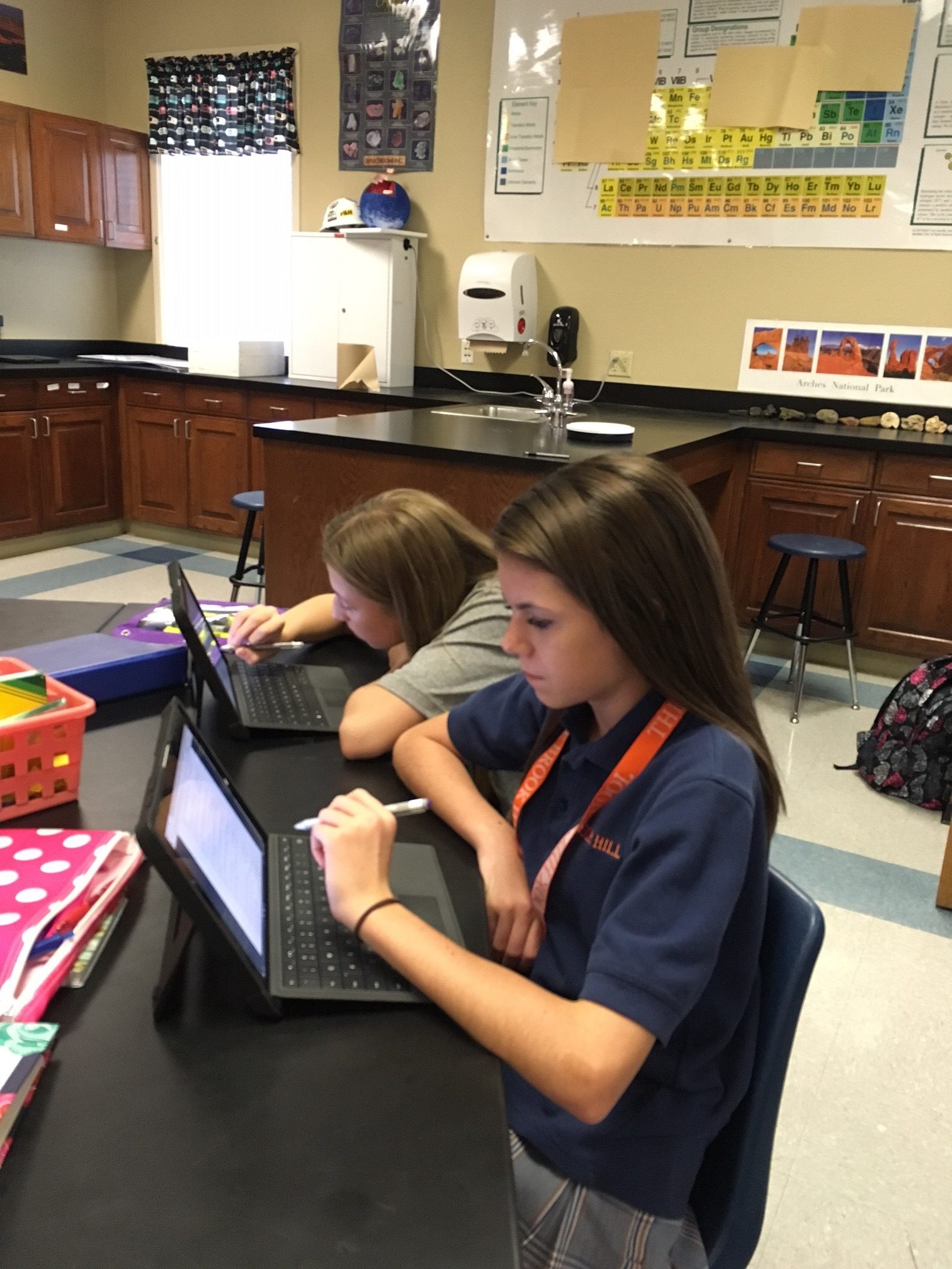 8th Grade Uses Technology to Study - The Brook Hill School