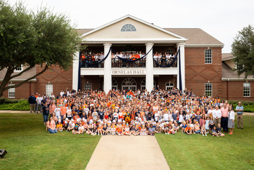 Virtual Tour - The Brook Hill School